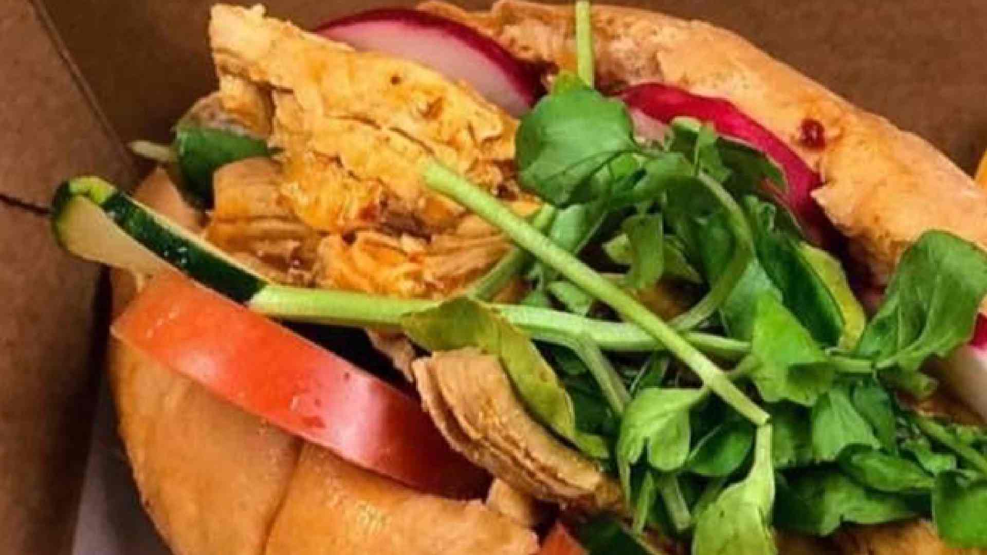 Panes con pollo Salvadoreños: Receta definitiva del Salvador